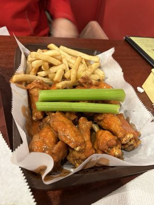 CRICKET’S - Updated October 2025 - 76 Photos & 169 Reviews - 3810 ...