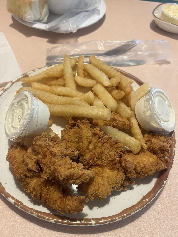 CLOCK RESTAURANT - Updated August 2025 - 42 Photos & 52 Reviews - 603 W ...