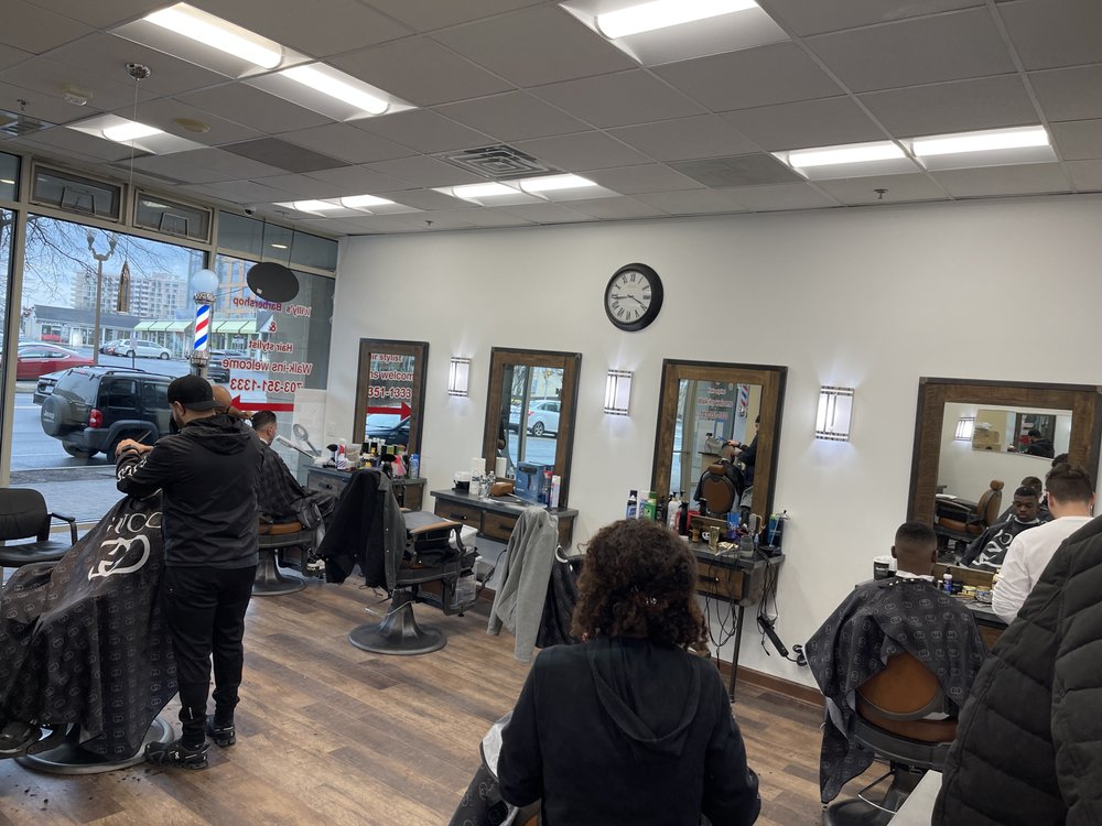 GOLDEN BARBER SHOP - Updated January 2026 - 100 Photos & 270 Reviews ...