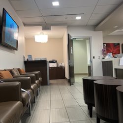 UCLA HEALTH PORTER RANCH PRIMARY & SPECIALTY CARE - 27 Photos & 90 ...