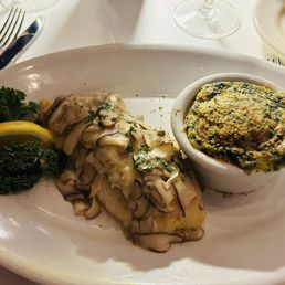 JETTY’S WATERFRONT RESTAURANT - Updated April 2025 - 289 Photos & 526 ...