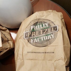 PHILLY PRETZEL FACTORY - Updated October 2024 - 71 Photos & 137 Reviews ...