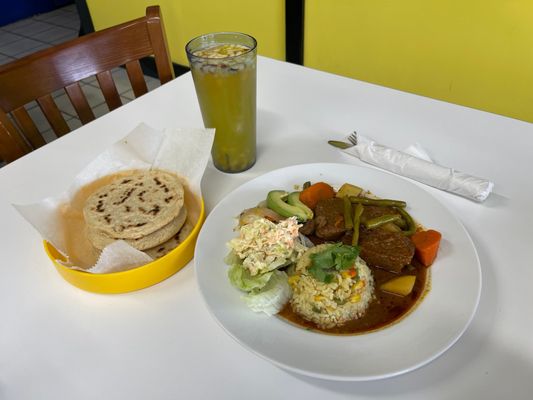 PUPUSERIA CHEROS - Updated December 2025 - 85 Photos & 51 Reviews - 704 ...