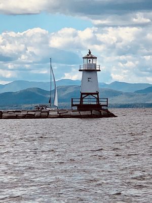 WATERFRONT PARK - 36 Reviews & 128 Photos - 1 College St, Burlington ...