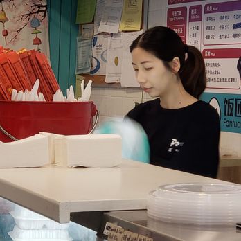 POTLUCK CAFE - Updated November 2025 - 108 Photos & 87 Reviews - 7 ...