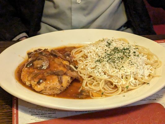 THE OLD SPAGHETTI FACTORY - Updated January 2026 - 911 Photos & 886 ...