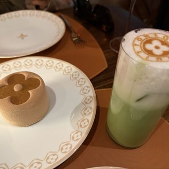LE CAFÉ LOUIS VUITTON - Updated March 2025 - 549 Photos & 65 Reviews ...