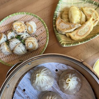 DUMPLING WORLD - Updated November 2024 - 248 Photos & 111 Reviews ...