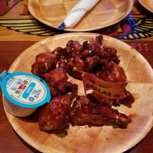 WINGHOUSE BAR & GRILL - 137 Photos & 156 Reviews - Chicken Wings - 2640 ...