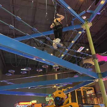 MAIN EVENT LOUISVILLE - Updated April 2025 - 305 Photos & 228 Reviews ...