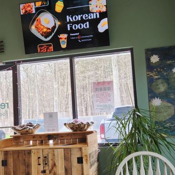 REFRESH FOOD & DRINKS - Updated October 2025 - 90 Photos & 31 Reviews ...