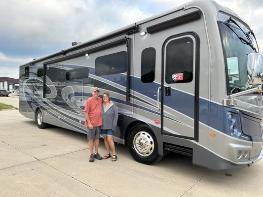 MCKEE RV - Updated December 2025 - 137 Photos & 61 Reviews - 400 1st ...