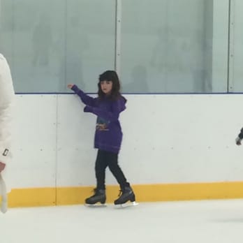 SCOTT RAKOW YOUTH CENTER - Updated December 2025 - 11 Photos & 18 ...