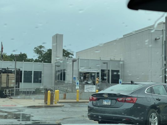 ILLINOIS SECRETARY OF STATE DRIVER SERVICES FACILITY - Updated October ...