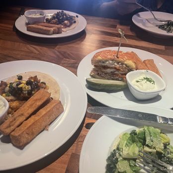 MARLOW’S TAVERN - Updated November 2025 - 335 Photos & 358 Reviews ...