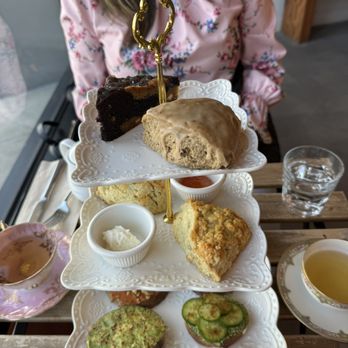 CALLISTO TEA HOUSE - Updated August 2024 - 255 Photos & 95 Reviews ...