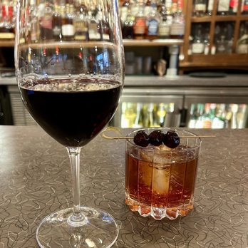 FARM BLOOMINGTON - Updated April 2025 - 707 Photos & 803 Reviews - 108 ...