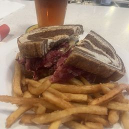 NAPPER TANDY’S PUBLIC HOUSE AND RESTAURANT - Updated October 2025 - 48 ...