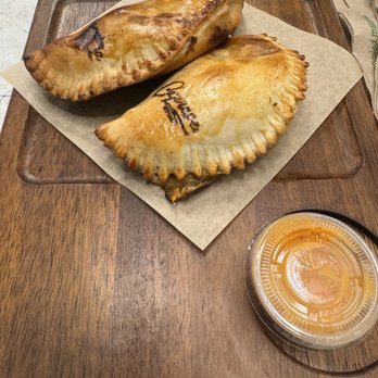 MARIA EMPANADA - Updated March 2025 - 345 Photos & 136 Reviews - 1700 ...