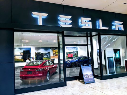 TESLA MOTORS - Updated October 2025 - 54 Photos & 27 Reviews - 5135 W ...
