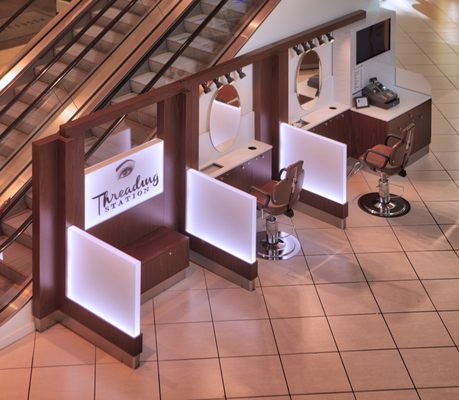 THREADING STATION - Updated July 2025 - 11 Reviews - 651 Kapkowski Rd ...