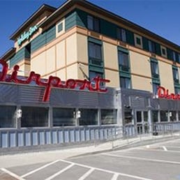 AIRPORT DINER - Updated December 2025 - 233 Photos & 372 Reviews - 2280 ...