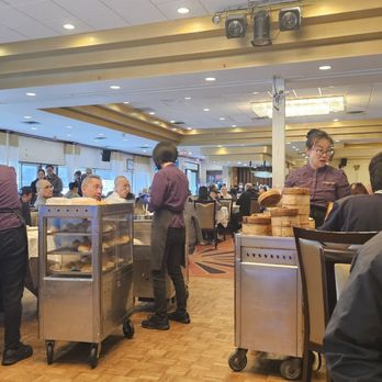 CONTINENTAL SEAFOOD RESTAURANT - Updated January 2026 - 547 Photos ...