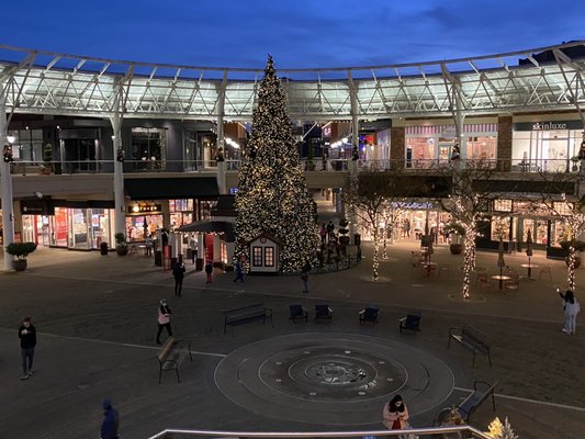 REDMOND TOWN CENTER - 171 Photos & 94 Reviews - 7525 166th Ave NE ...