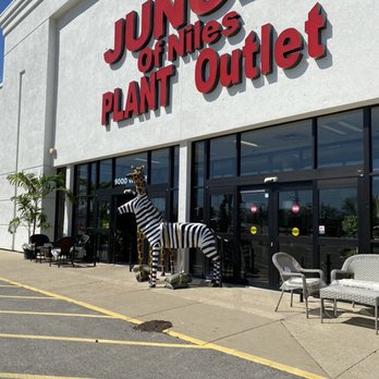JUNGLE OF NILES OUTLET - 75 Photos & 50 Reviews - 9000 W Golf Rd, Niles ...