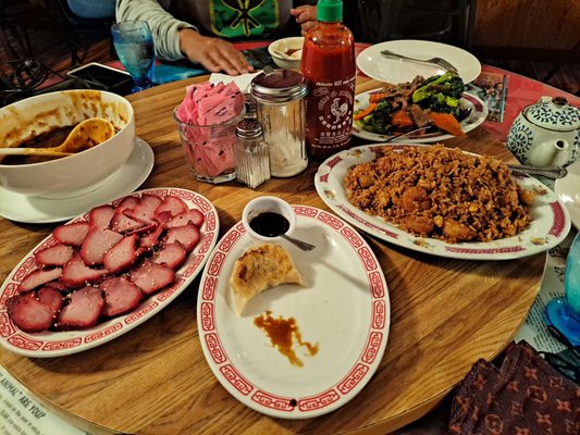 PINEAPPLE RESTAURANT - 37 Photos & 79 Reviews - 22 Main St, Isleton ...