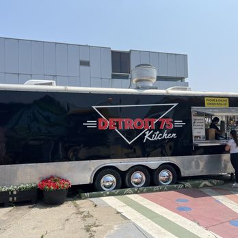 DETROIT 75 KITCHEN - Updated August 2024 - 471 Photos & 326 Reviews ...
