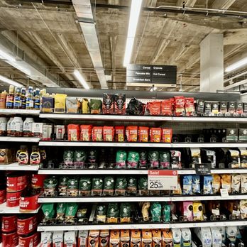 TARGET - Updated December 2025 - 47 Photos & 41 Reviews - 1501 Miller ...