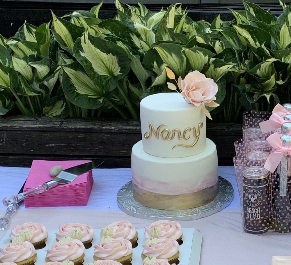 BLUSH CAKERY - 135 Photos & 18 Reviews - Desserts - 1108 E 55th St ...