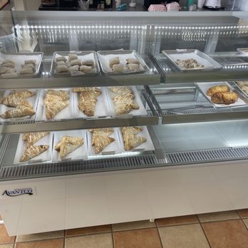 COLON BAKERY - Updated September 2025 - 20 Photos - 42 Maxcy Plaza Cir ...