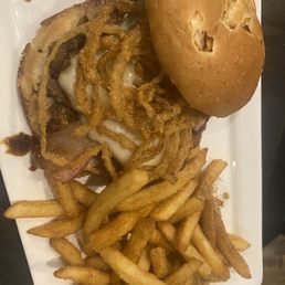 HAMLIN PUB - Updated July 2025 - 24 Photos & 22 Reviews - 1180 S Irish ...