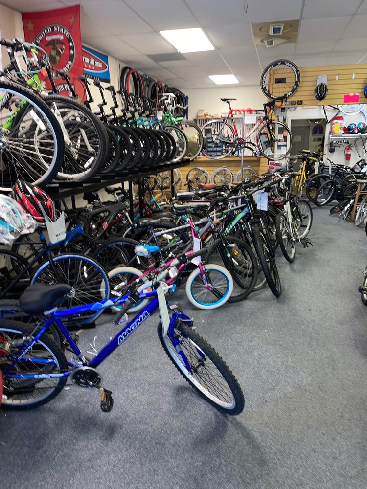 FREEWHEEL BICYCLE SHOP - Updated June 2025 - 16 Reviews - 12480 Warwick ...