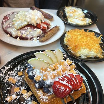 BLUE MOON TOO - Updated July 2024 - 1200 Photos & 652 Reviews - 1024 ...