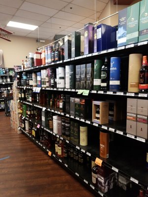 HOLLYWOOD BEVERAGE AND LIQUOR - 62 Photos & 120 Reviews - Beer, Wine ...