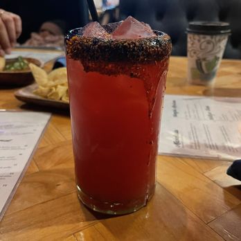 ESTRELLA TAQUERIA LOUNGE - Updated July 2024 - 351 Photos & 326 Reviews ...