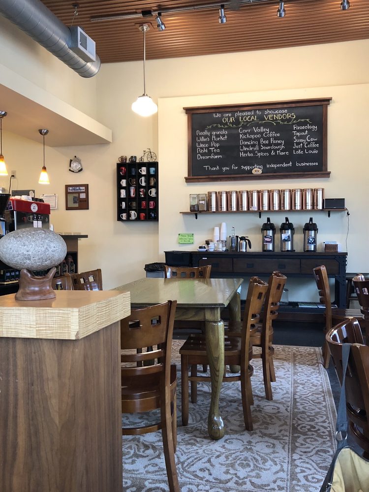 CROSSROADS COFFEEHOUSE - 26 Photos & 27 Reviews - Coffee & Tea - 2020 ...