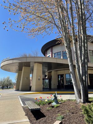 GAIL BORDEN LIBRARY - Updated November 2025 - 50 Photos & 47 Reviews ...