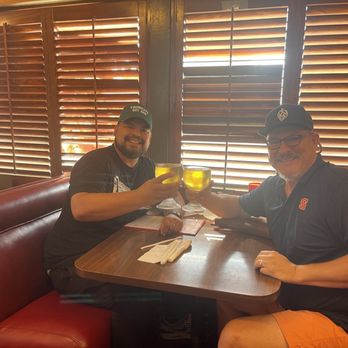 CHRIS’ & PITT’S - Updated May 2025 - 611 Photos & 632 Reviews - 9839 ...