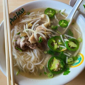 PHO HOA NOODLE SOUP - Updated July 2025 - 240 Photos & 195 Reviews ...