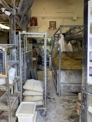 OAHU NOODLE FACTORY - Updated December 2024 - 96 Photos & 36 Reviews ...