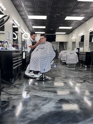 MR BLENDZ BARBER SHOP - Updated October 2025 - 29 Photos & 16 Reviews ...