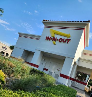IN-N-OUT BURGER - Updated July 2024 - 171 Photos & 221 Reviews - 15260 ...