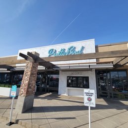 PRETTY BIRD HOT CHICKEN - SUGARHOUSE - Updated July 2025 - 312 Photos ...