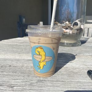 BEAR COAST COFFEE - 696 Photos & 629 Reviews - 618 1/2 Avenida Victoria ...