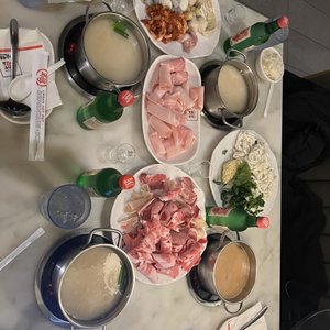 URBAN HOT POT - 255 Photos & 203 Reviews - 10100 Twin Rivers Rd ...