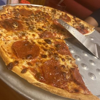 JIM’S RAZORBACK PIZZA - Updated August 2025 - 97 Photos & 101 Reviews ...